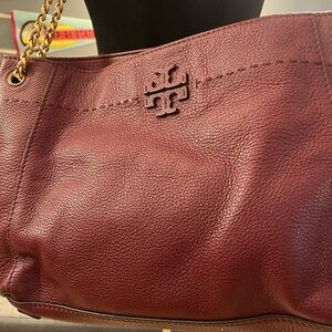 Tory Burch | Bags | Tory Burch Mcgraw Leather Slouch Tote Imperial Garnet Chained | Poshmark